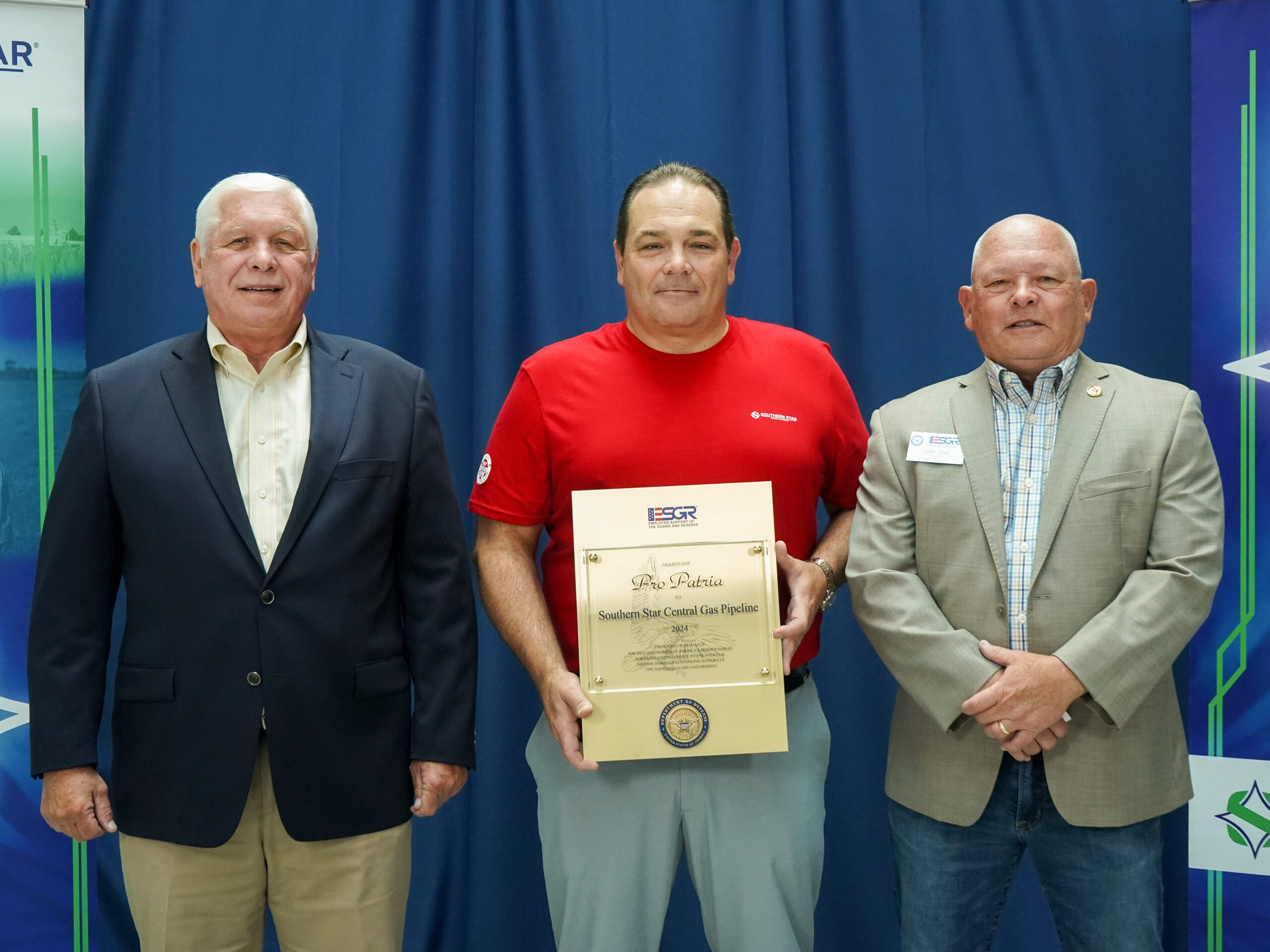 Southern Star awarded ESGR Pro Patria Award - Southern Star Central Gas ...